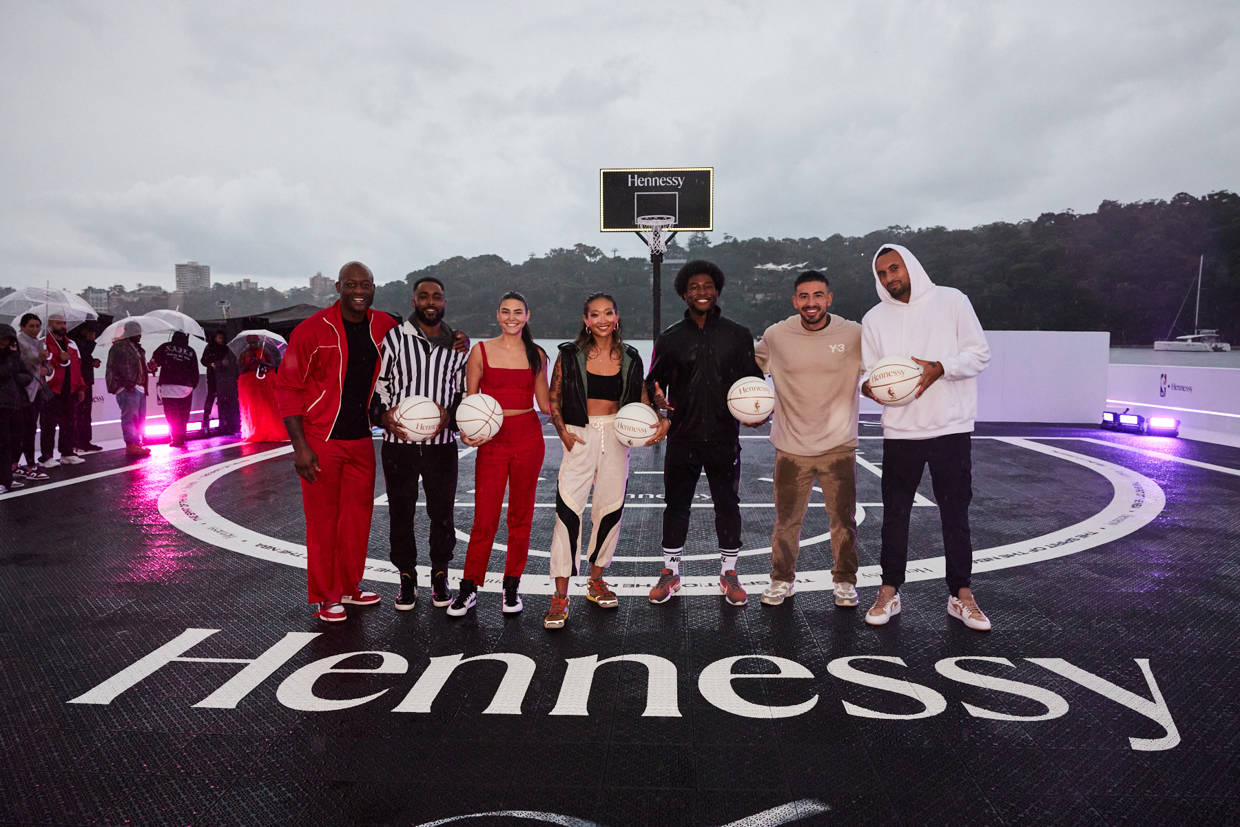 HENNESSY TAKES OVER SYDNEY’S ICONIC HARBOUR WITH AUSTRALIA’S FIRST ...